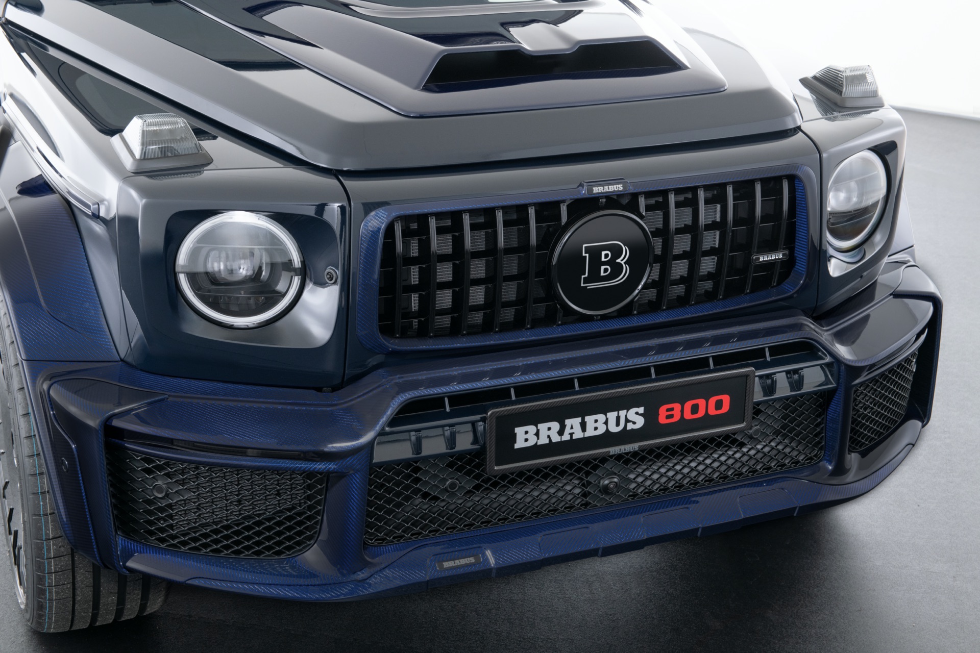 BRABUS 800 DEEP BLUE | Brabus Praha